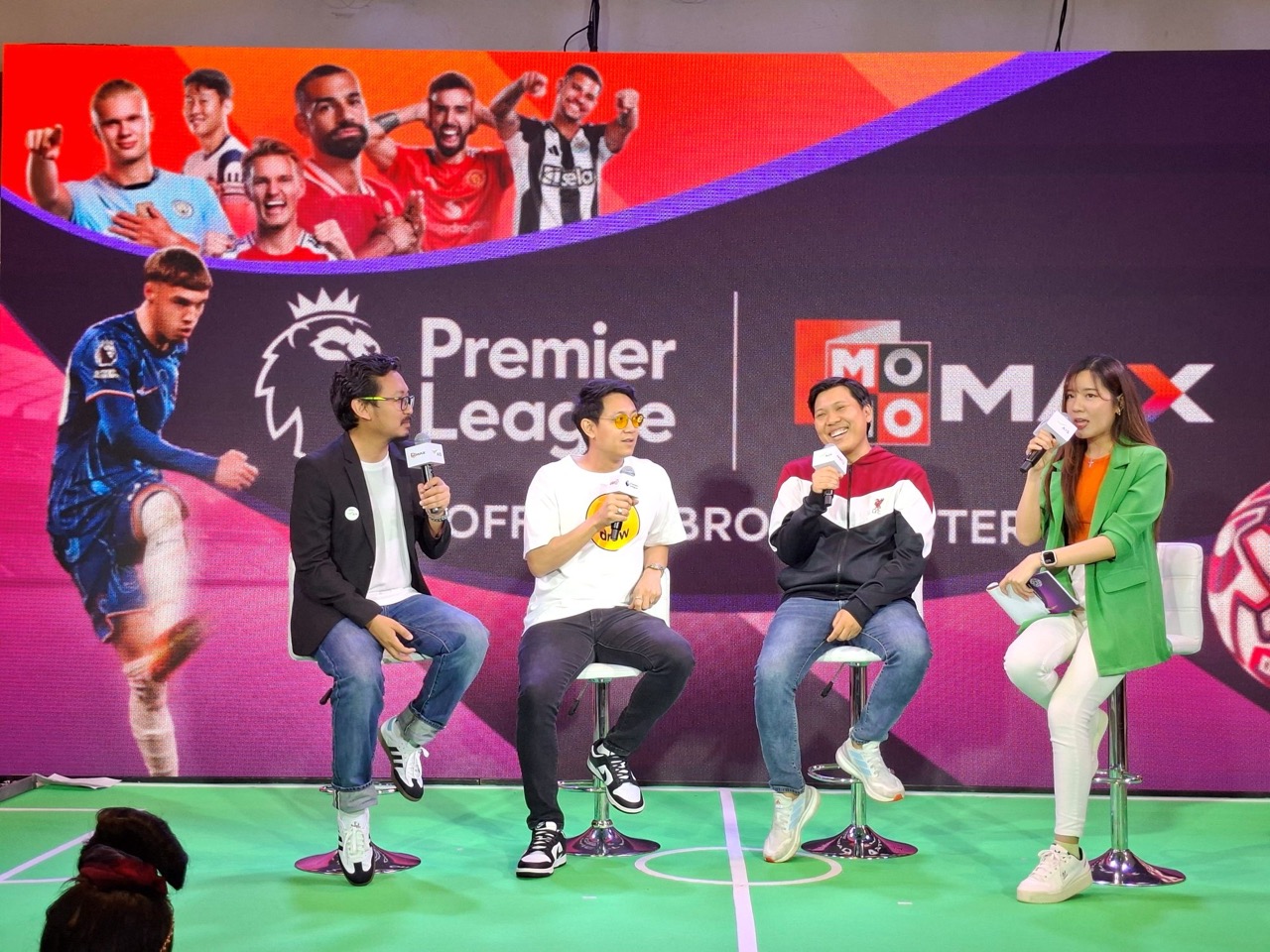 Pic07_JAS-MONOMAX- AIS มอบประสบการณ์เอ็กซ์คลูซีฟให้คอบอลไทย Large